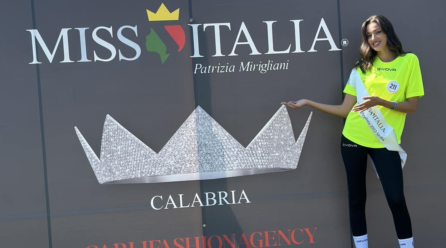 Una ragazza agrigentina e una palermitana in finale a Miss Italia ...